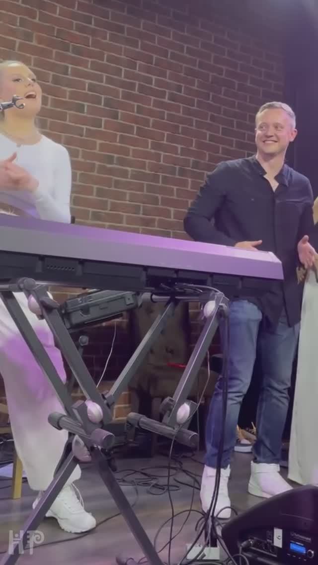 "ПЛАНЕТА, ДЫШИ" Екатерина Цымлова, Александр Волкодав и "Созвездие друзей" Москва 27.08.2023