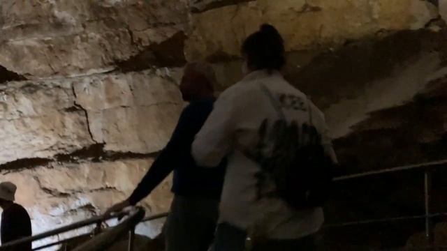 Путешествие по Абхазии. Новоафонская пещера