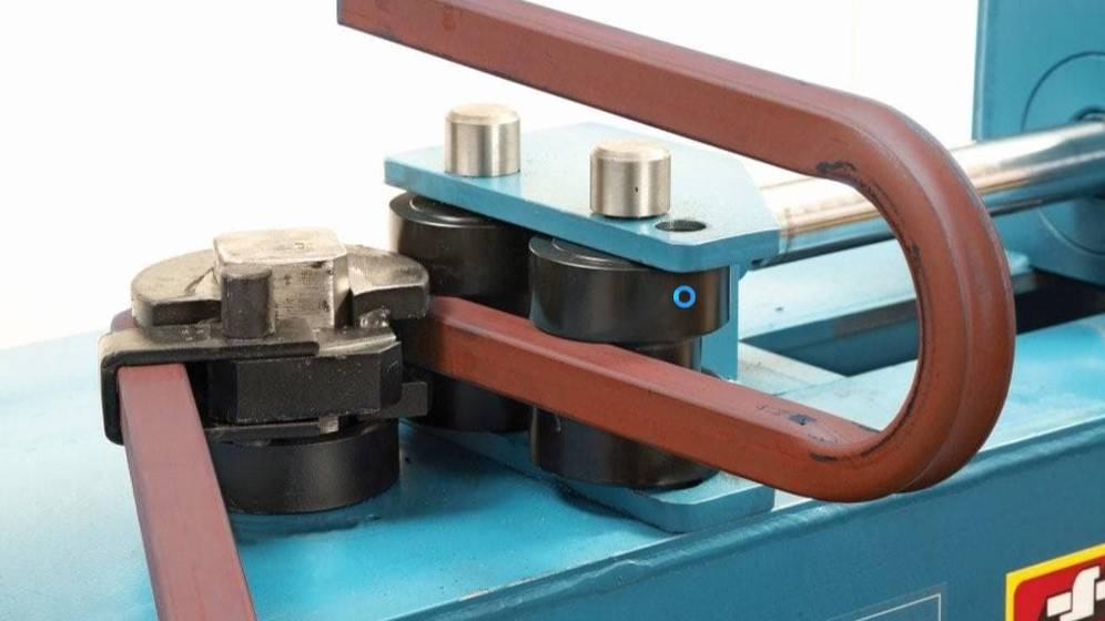 Прогон станка гибка профильной трубы Гнем профильную трубу  15*15,20*20 25*25 40*20