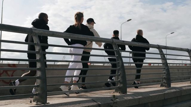 ЮмиВолк | Мобильное приложение | Крипта за шаги