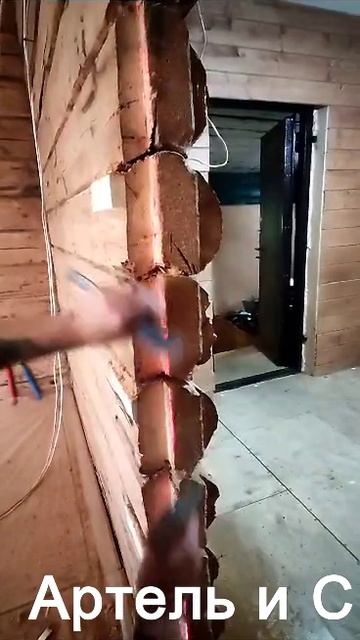 15. Выравнивание дверного проема в деревянном доме