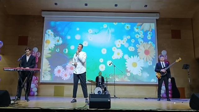 ВИА «Ретромобиль» - романс «Три женщины»