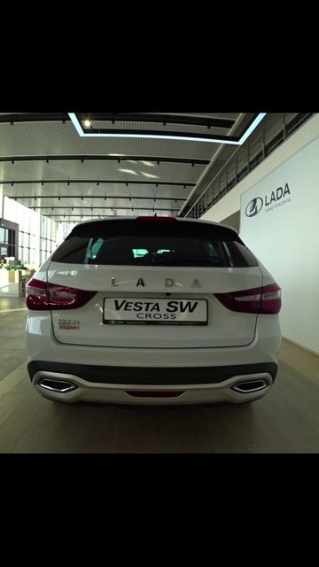 LADA VESTA SW CROSS white short обзор цена