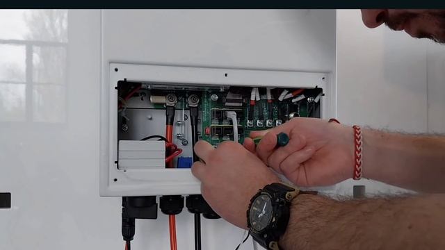 Подключение однофазного гибридного инвертора DEYE