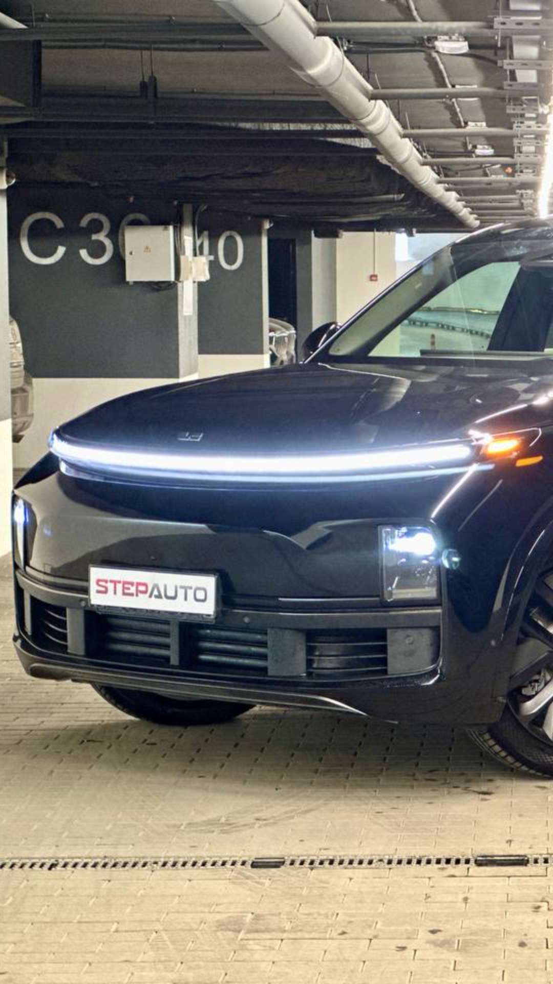 LiXiang L9 ULTRA ТОПОВЫЙ авто! В наличии в Автосалоне StepAuto