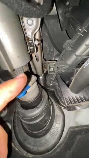 bmw стук в рулевой колонке (рулевой вал) причина часть 2