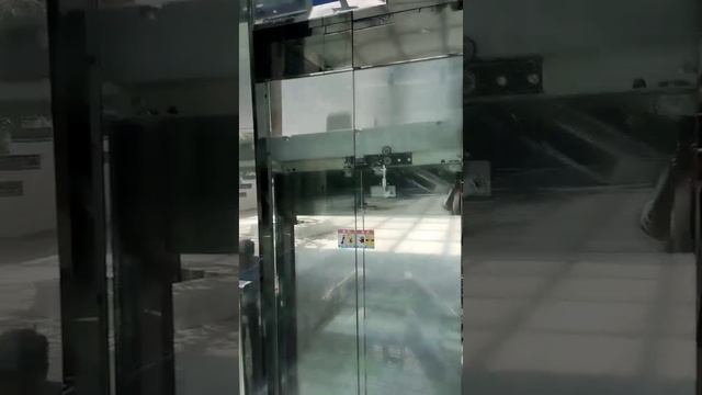 Отделка кабины. Вариант 9. Живое видео из выставочного зала на заводе.