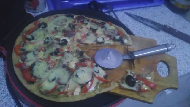 Пицца + рецепт  теста