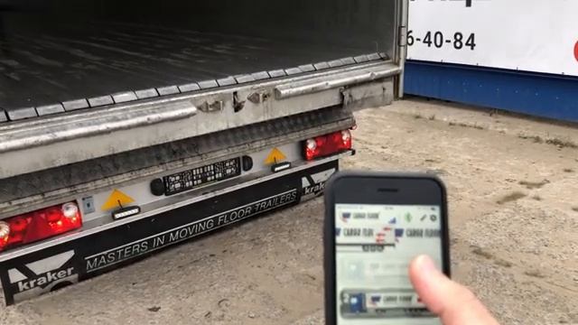 Управление функциями щеповоза Kraker Trailers со смартфона