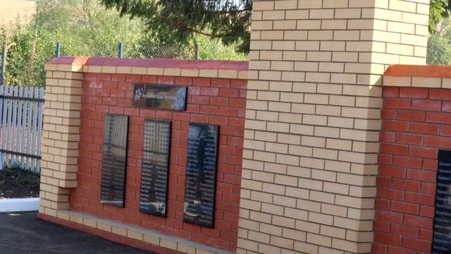 Открытие памятника  землякам из д.Кутлугуза Гафурийского р-на, участвовавших во второй мировой войне