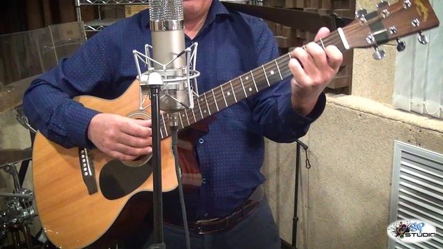 "КАК ХОРОШО ВЕРНУТЬСЯ ДОМОЙ!"/ Авторские песни под гитару. Мир разнообразен, но, Дома Всегда Лучше!