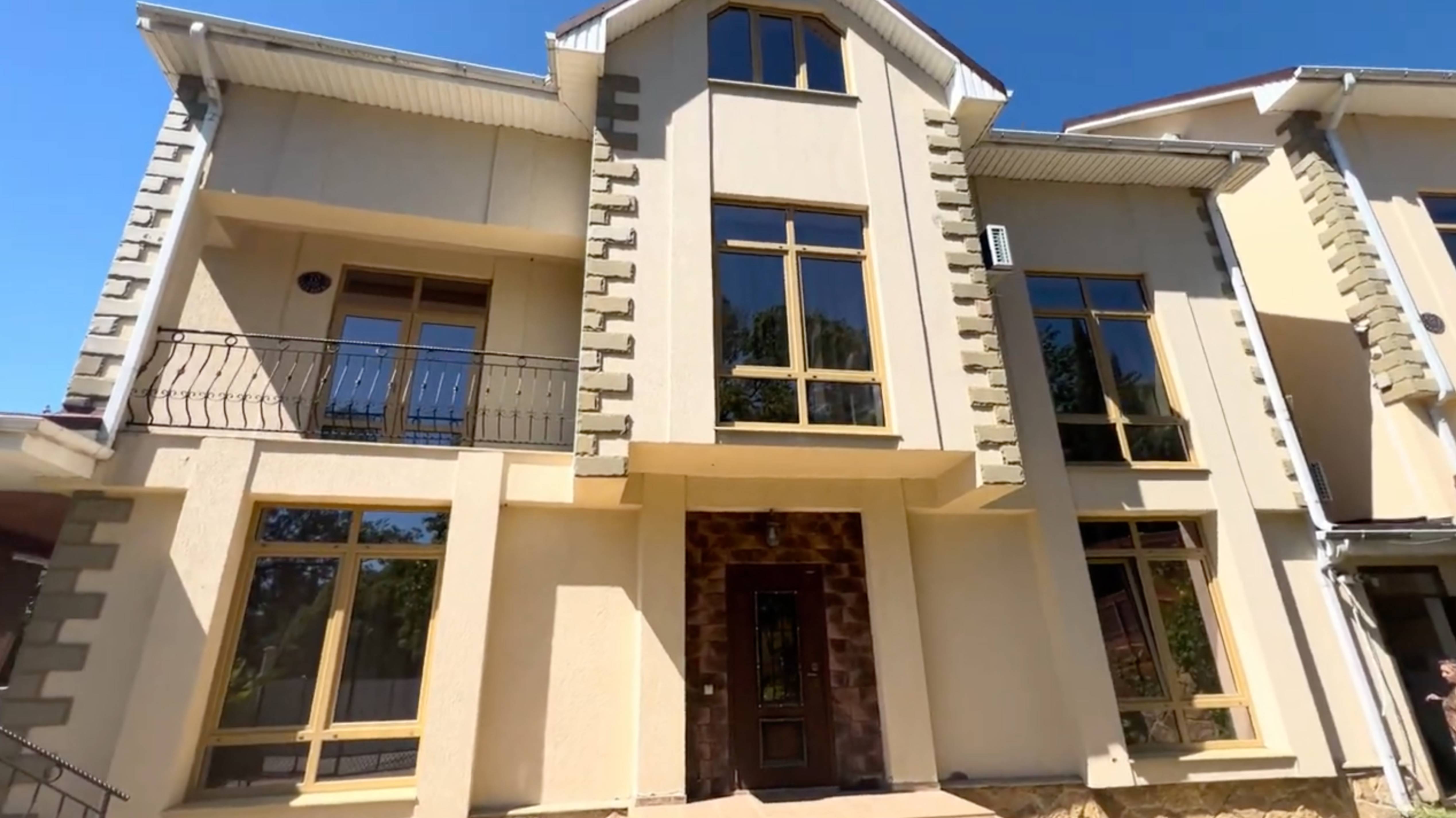 Продажа дома в 50 метрах от моря в Сочи