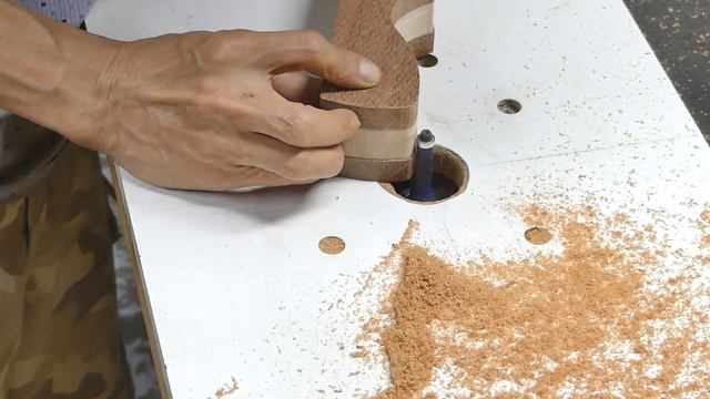 Как сделать ручной рубанок с металлической подошвой