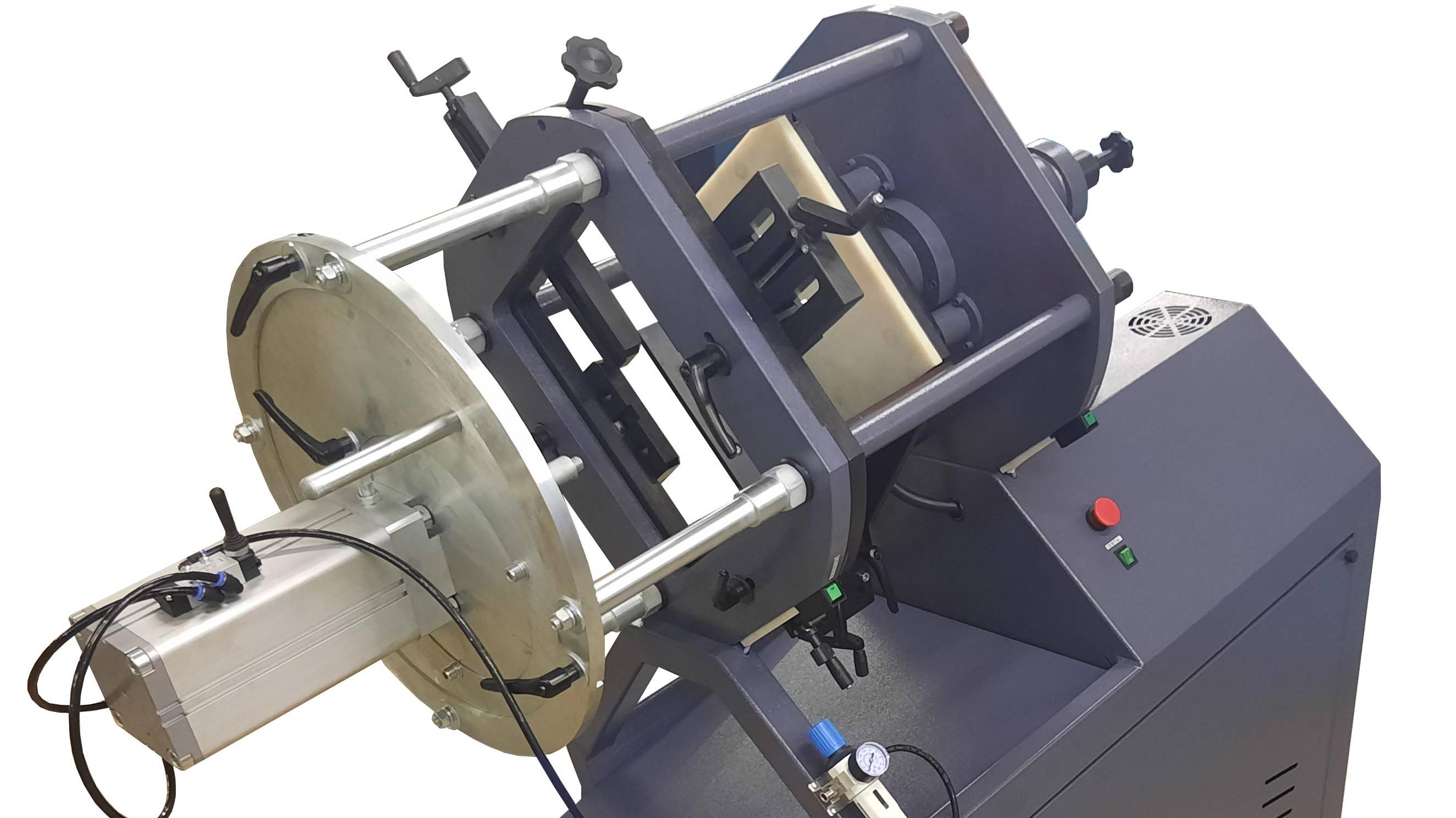 Высечка этикеток большого формата, обложек книг