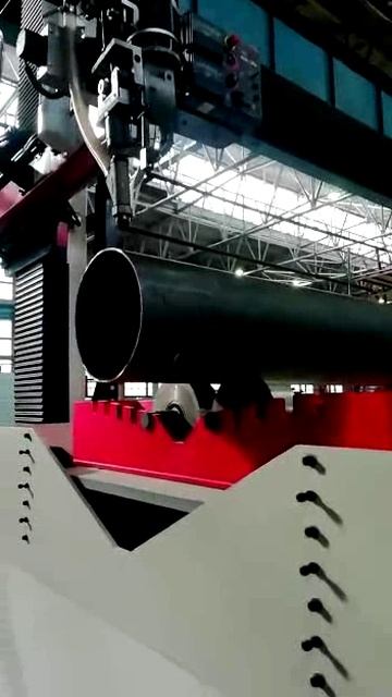 Стенд для сварки трубных узлов под флюсом