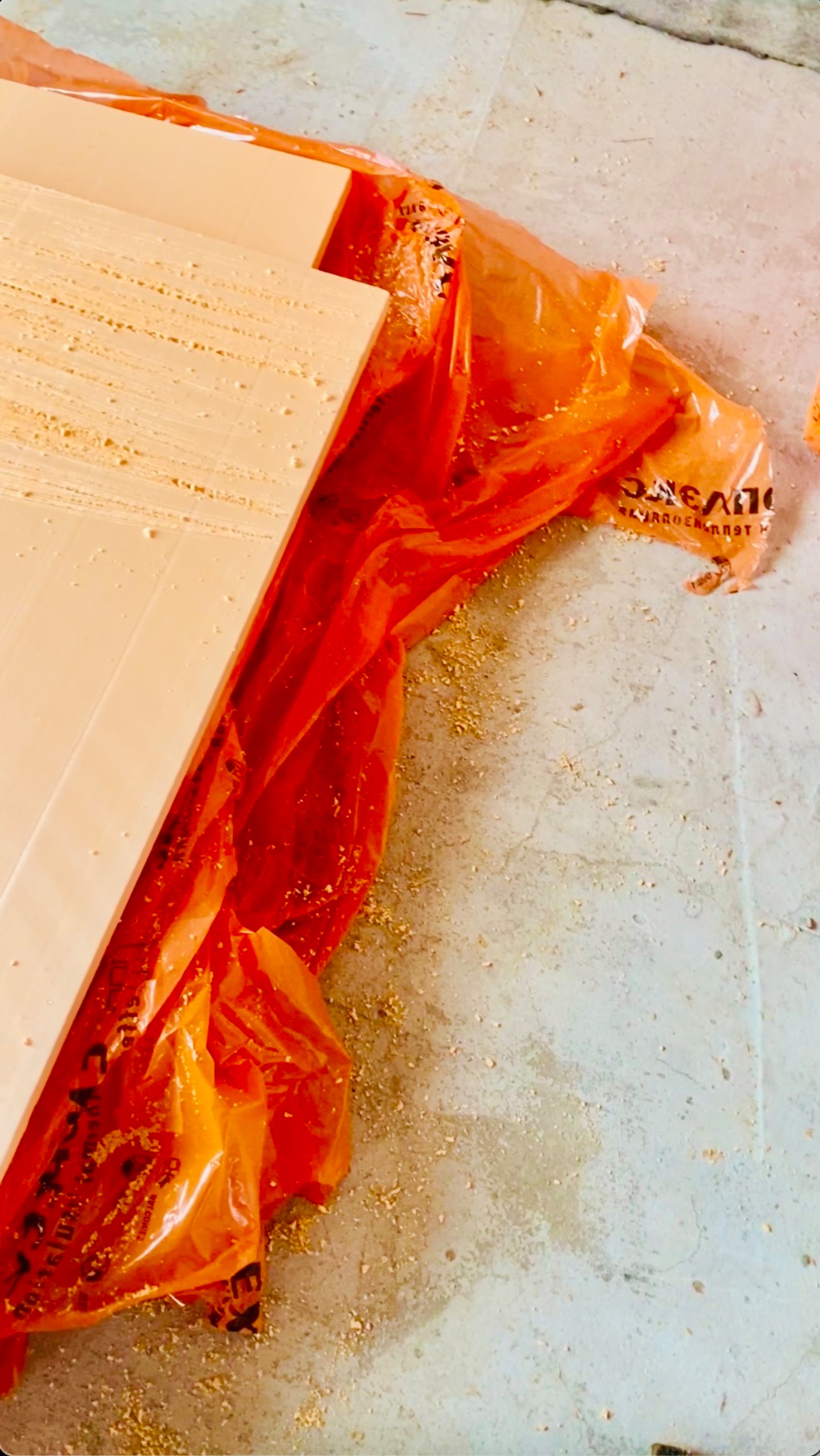 ПЕНОПЛЕКС утепляю фундамент