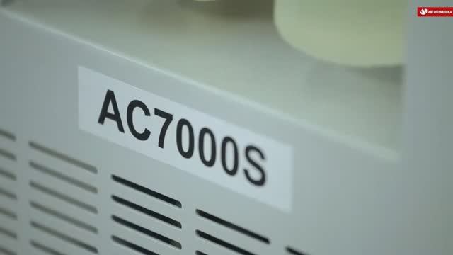 Полуавтоматическая установка для обслуживания автокондиционеров GrunBaum AC7000S