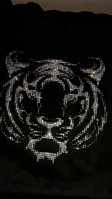 Работы учениц курса "Надписи и трафареты"