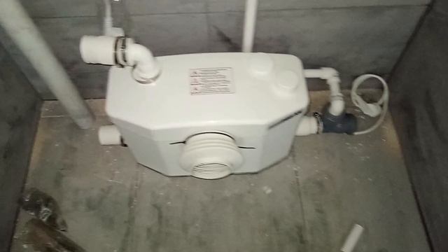 установка насоса для откачки воды в сан-узле где нет канализации