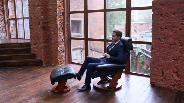 Кожаное кресло реклайнер Falto Piabora