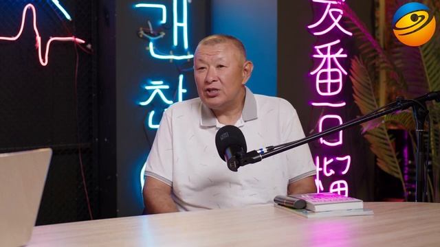 Написал заявление по собственному и сказал, что ухожу в бизнес