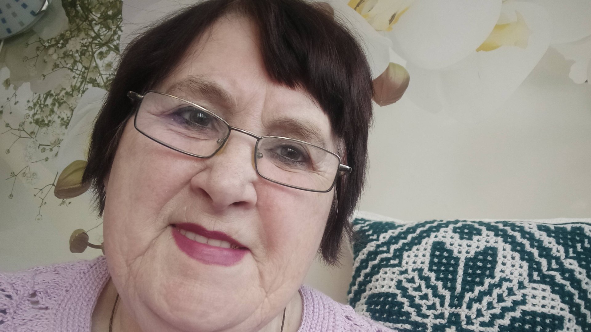 РАССКАЗ ОЛЬКА. ЧИТАЕТ Н. НОЖНОВА.