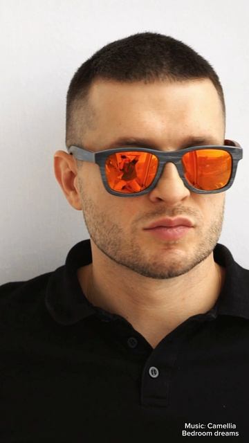 Деревянные солнцезащитные очки "Tokyo Red" от Timbersun с поляризацией, ручная работа.