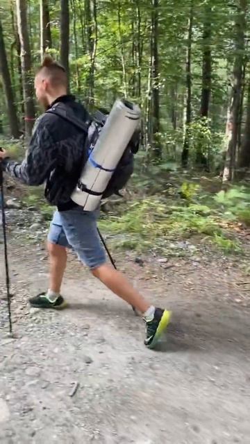 Когда пошел в поход с профи туризма #трекинг #хайкинг #туристы #горы #поход #альпинизм #гид #дышитур