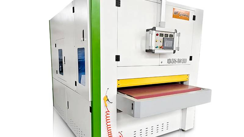 ADV 508-RW wide belt sander for deburring and double-sided chamfering of metal sheets