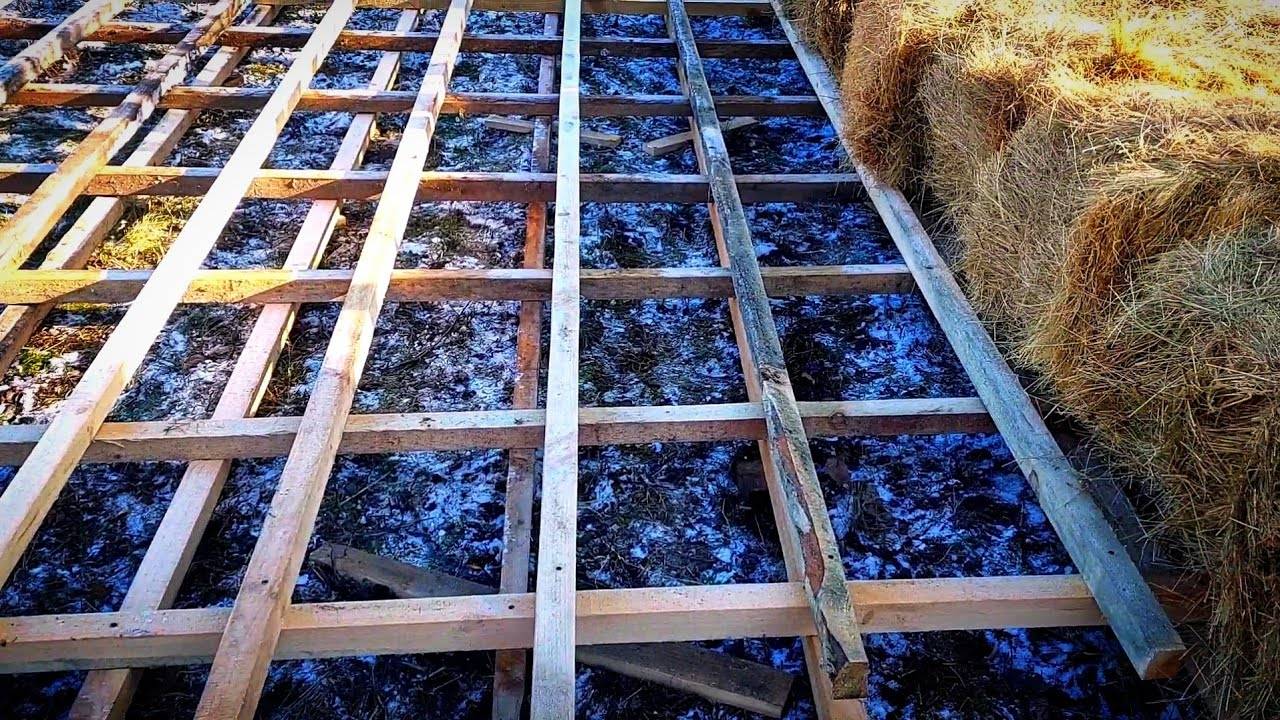 НОВЫЙ СЕНОВАЛ 🔨 ГОТОВ 😀. Снег ❄️ пошел 😱 и чуть ВСЕ НЕ ИСПОРТИЛ 🤦_♀️