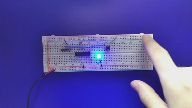 How to Make Blinking LED with PIC16F628A