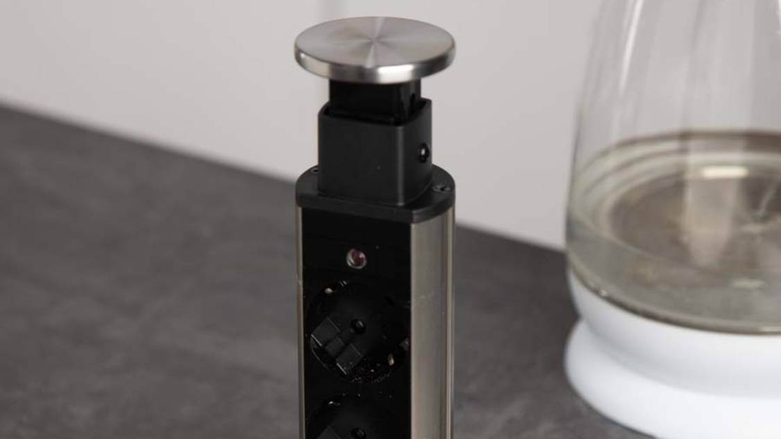 Выдвижной розеточный блок INRIOR серии RUFH-90 (монтаж и установка)