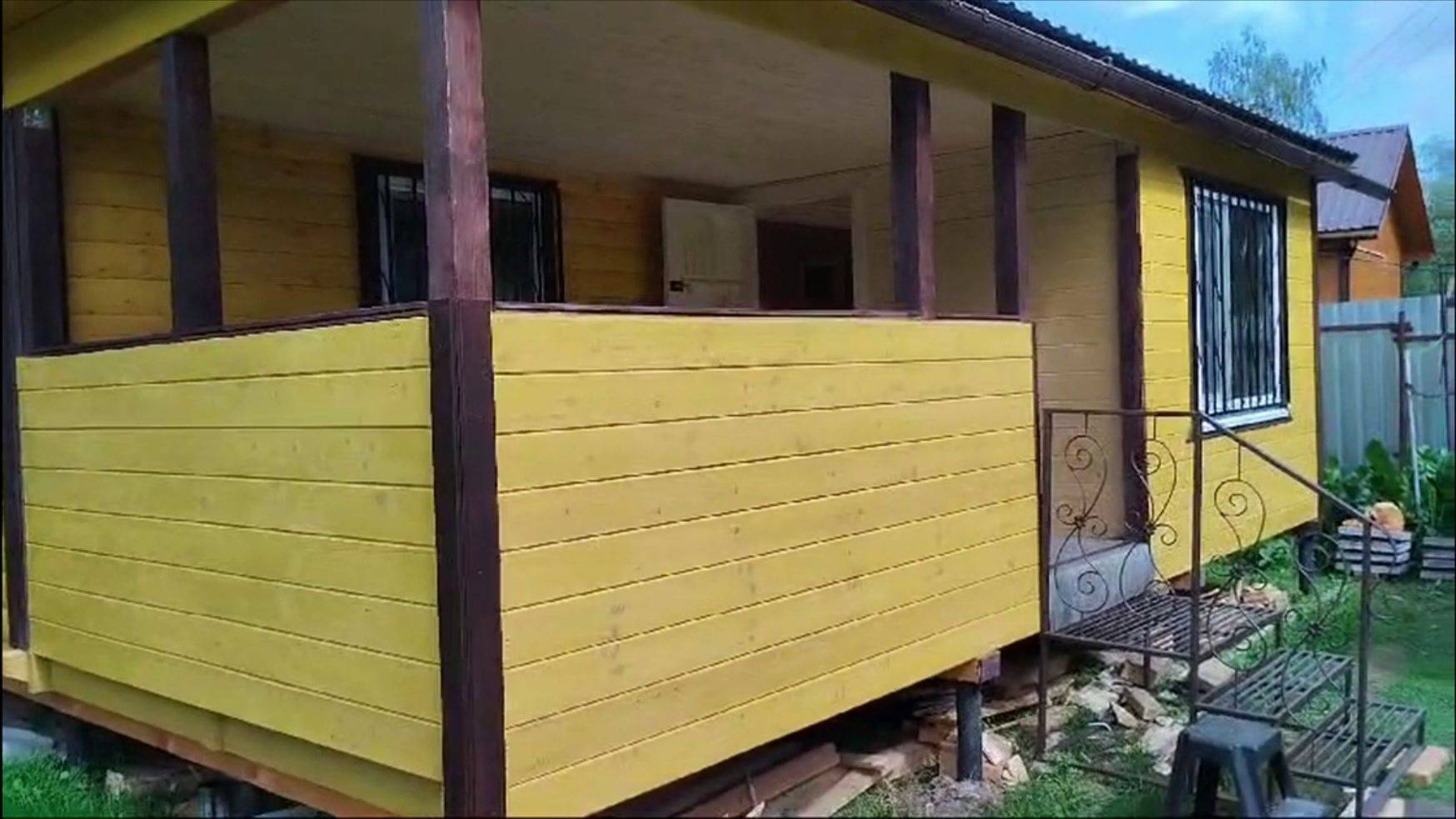 Уютный дачный дом для небольшой семьи