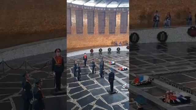 "Мамаев курган" днем. Волгоград 05 .02.2025