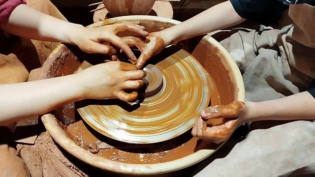 Осваиваем гончарное дело. В историческом парке Бастион, июль 2024