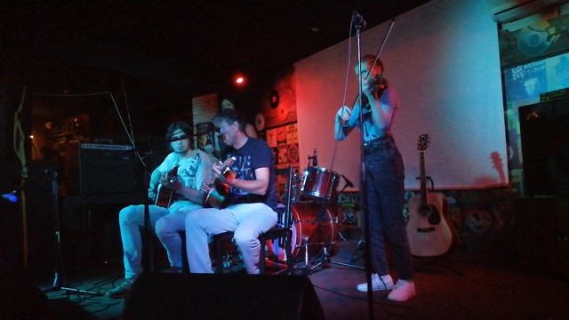 Родион Качкин - У ног распятого Христа