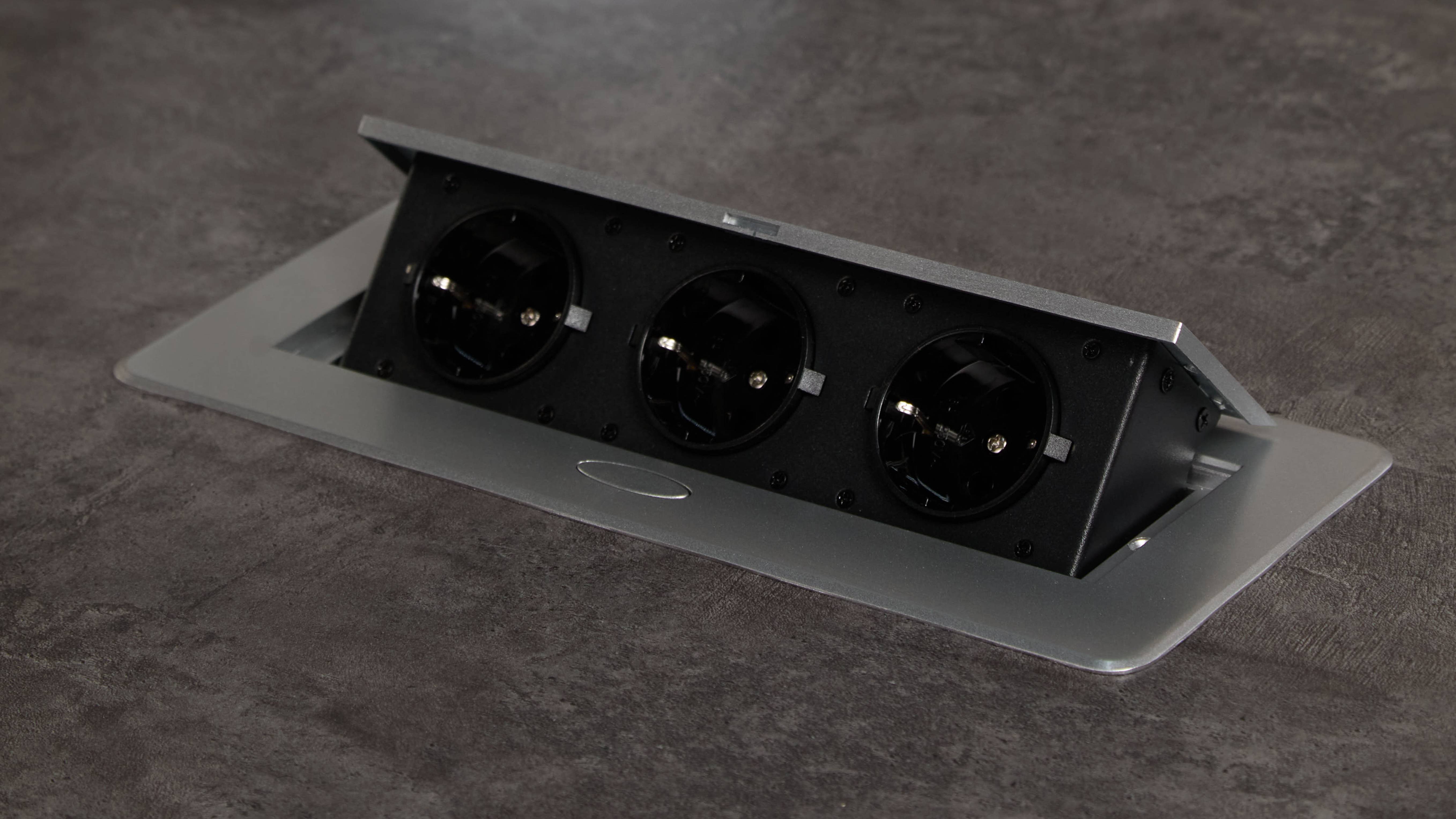 Выдвижной розеточный блок INRIOR серии TORO-03-80 (монтаж и установка)