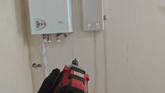 отопление, теплый пол, биметаллические радиаторы, зимний монтаж под пушками