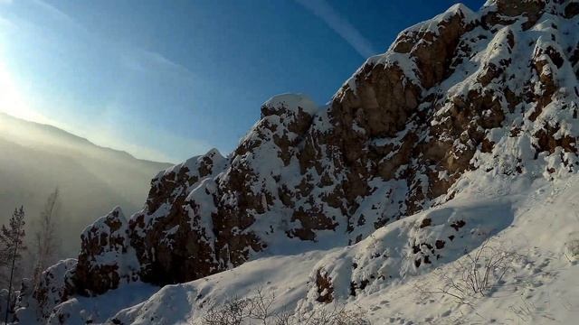 "И даже если ты здоров" поет Любава