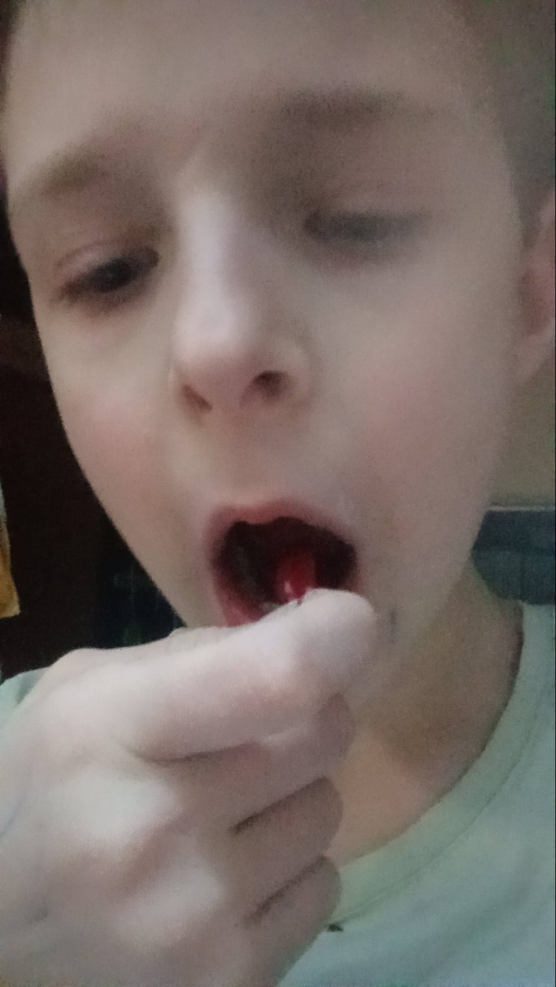 Ем очень острый перец 💀💀💀🌶️🌶️🌶️🌶️🌶️🌶️🌶️