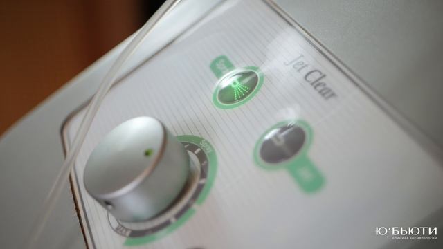 Газожидкостный пилинг и барофорез на аппарате Jet clear