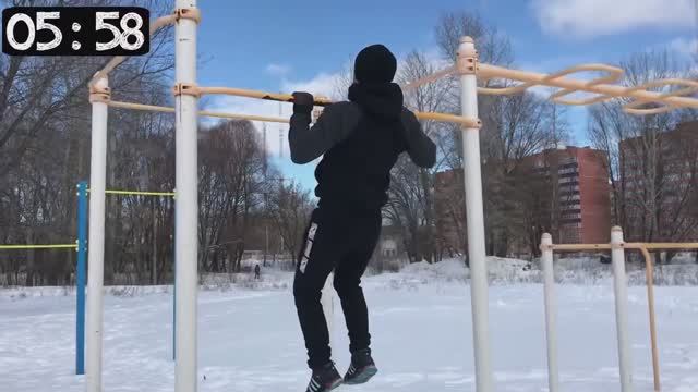 Вызов Дениса Семенихина. 40 подтягиваний 40 отжиманий за 10 минут.