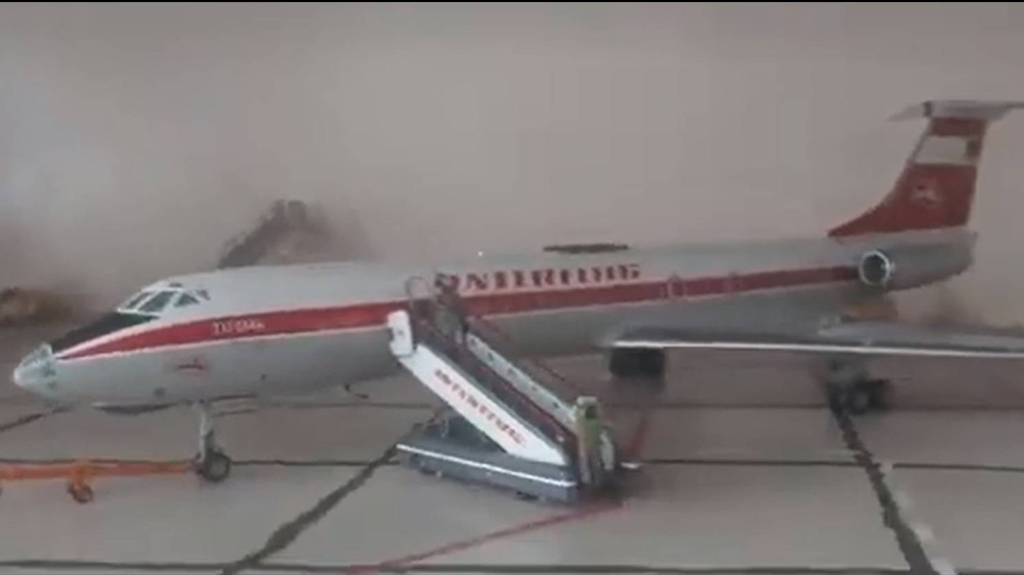 Ту-134А в масштабе 1:72  (INTERFLUG) часть 2.