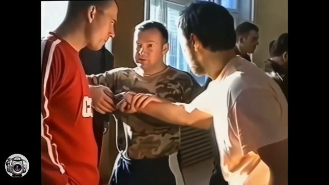 Защита от ножа по системе Кадочникова (Звенигород, 2002) | Реставрация AI | Аркадий Кадочников