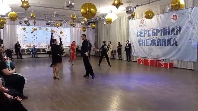 Спортивные бальные танцы. Пасадобль. Серебряная снежинка 2025.