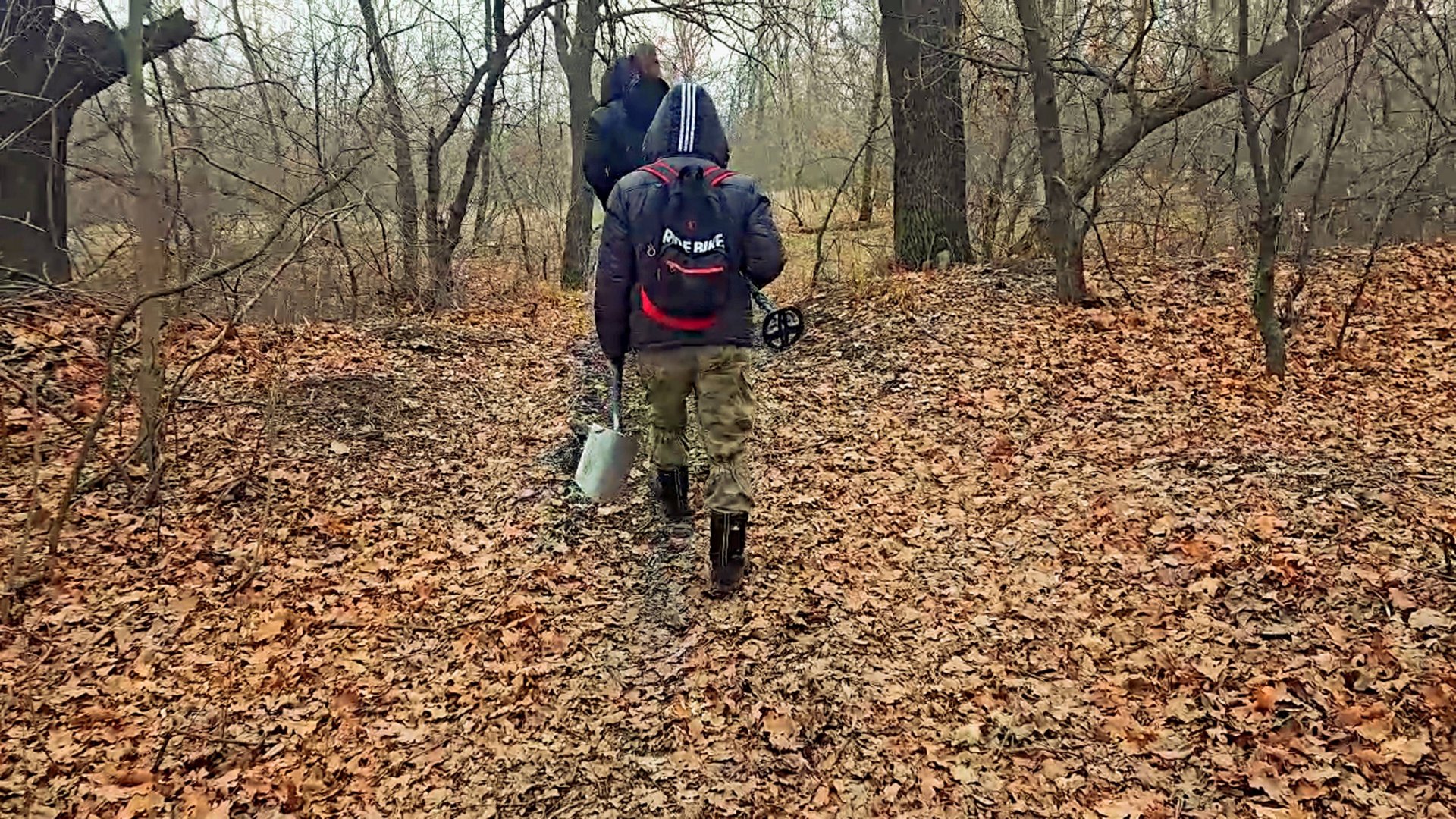 Февраль льда нету и мы на коп. В поиске старины.