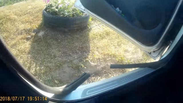 Снятие внутренней обшивки Лада Ларгус