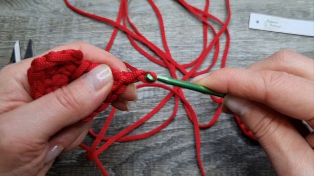 Как связать сердце ❤️ крючком из шнура или другой пряжи за 5 минут  - легко и просто