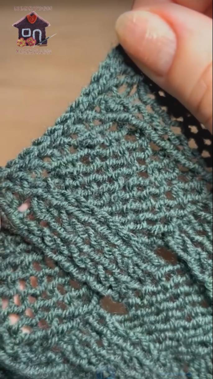 Как  я петли для плечевого шва закрывала - в этом видео я показала