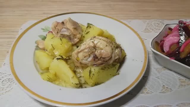 Курица с картошкой.Ужинаем вкусно, сытно.
